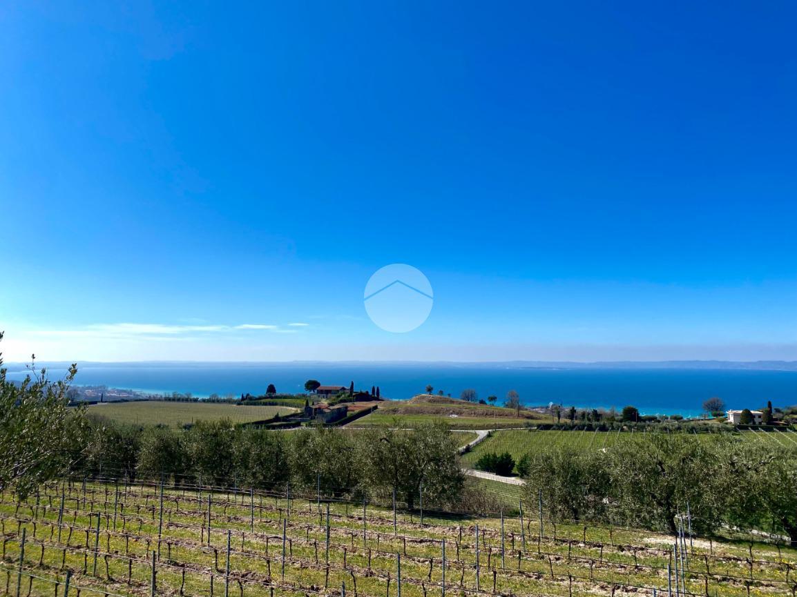 Villa in vendita a Bardolino