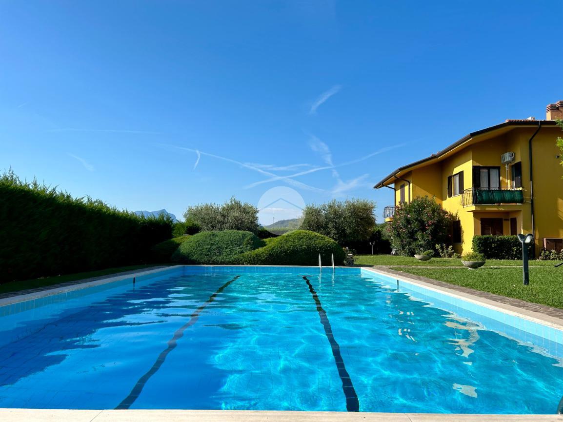 Appartamento in vendita a Bardolino