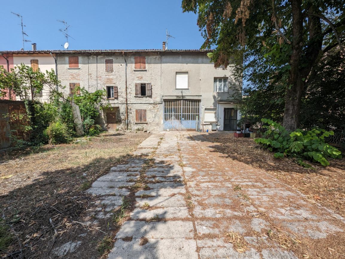 Casa indipendente in vendita a Sant'Ilario D'Enza