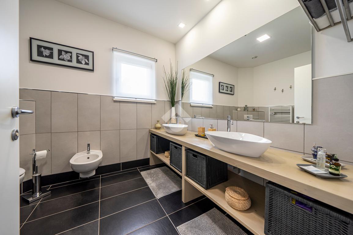 Villa in vendita a Gattatico Foto-11