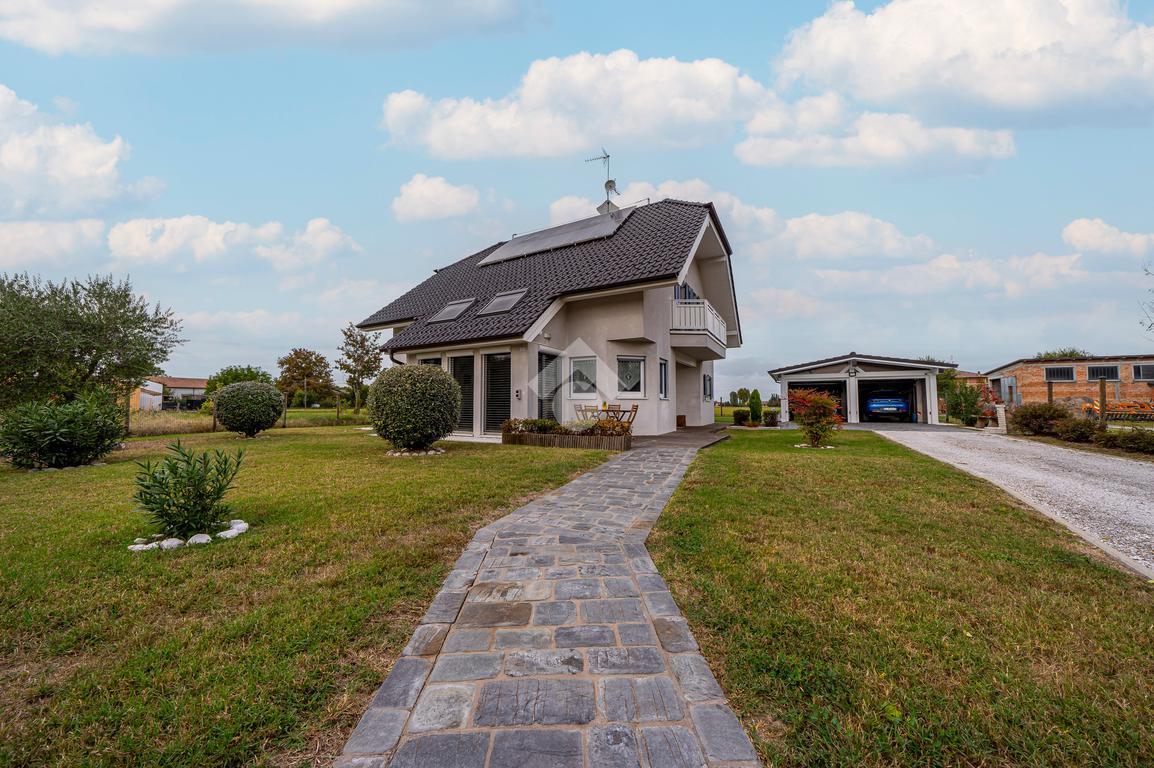 Villa in vendita a Gattatico Foto-34