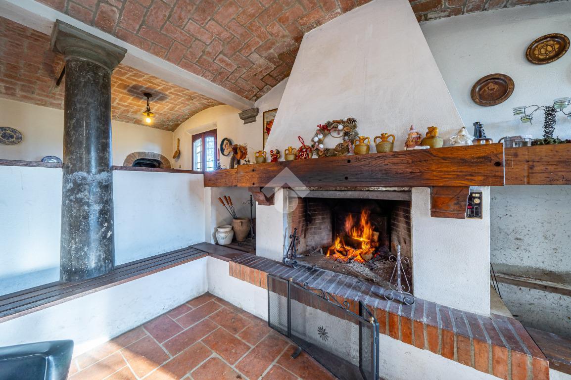 Rustico in vendita a Reggio Emilia