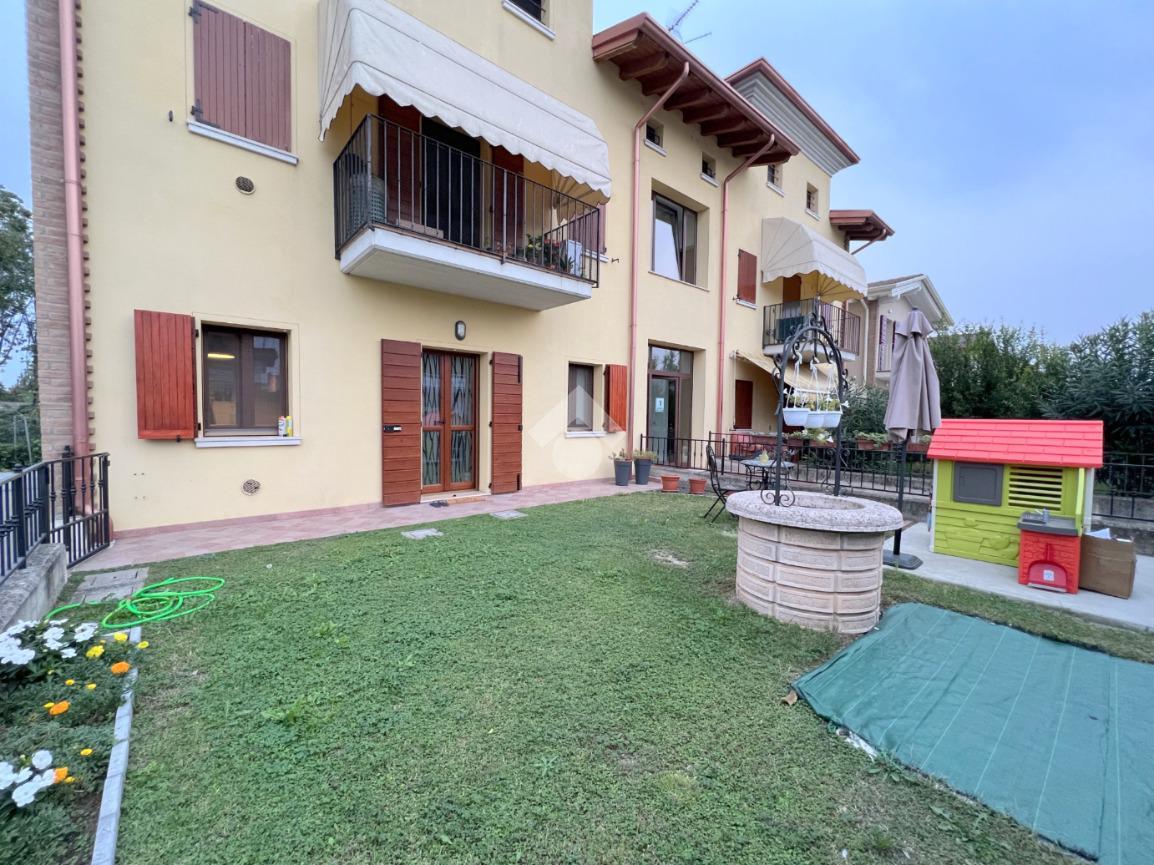 Villa a schiera in vendita a Calvisano