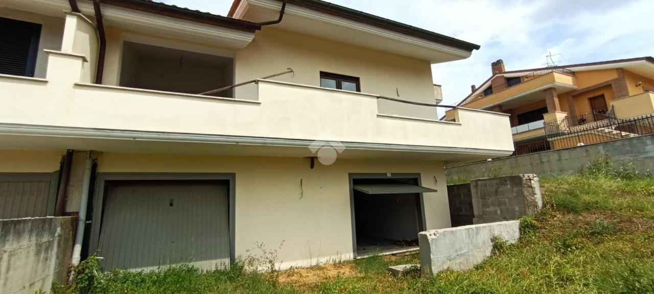 Villa in vendita a Roma