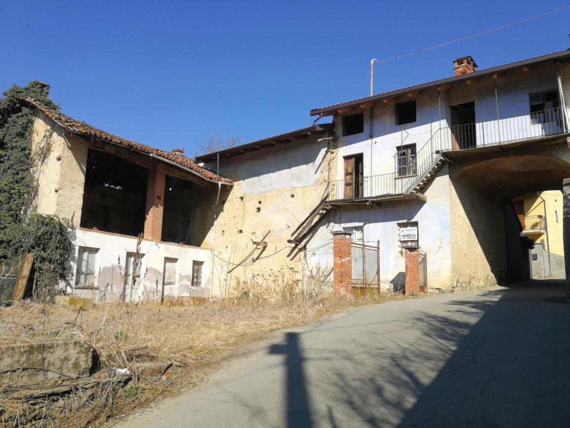 Rustico in vendita a Cumiana