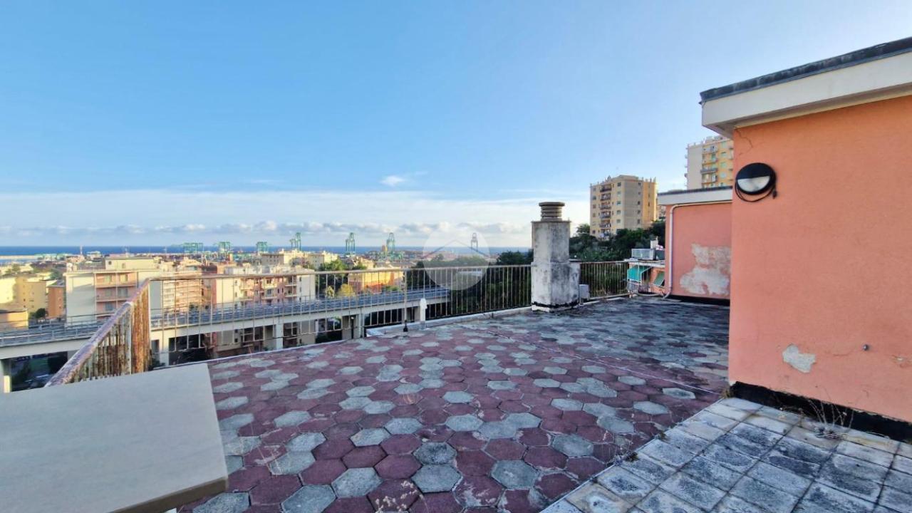 Appartamento in vendita a Genova