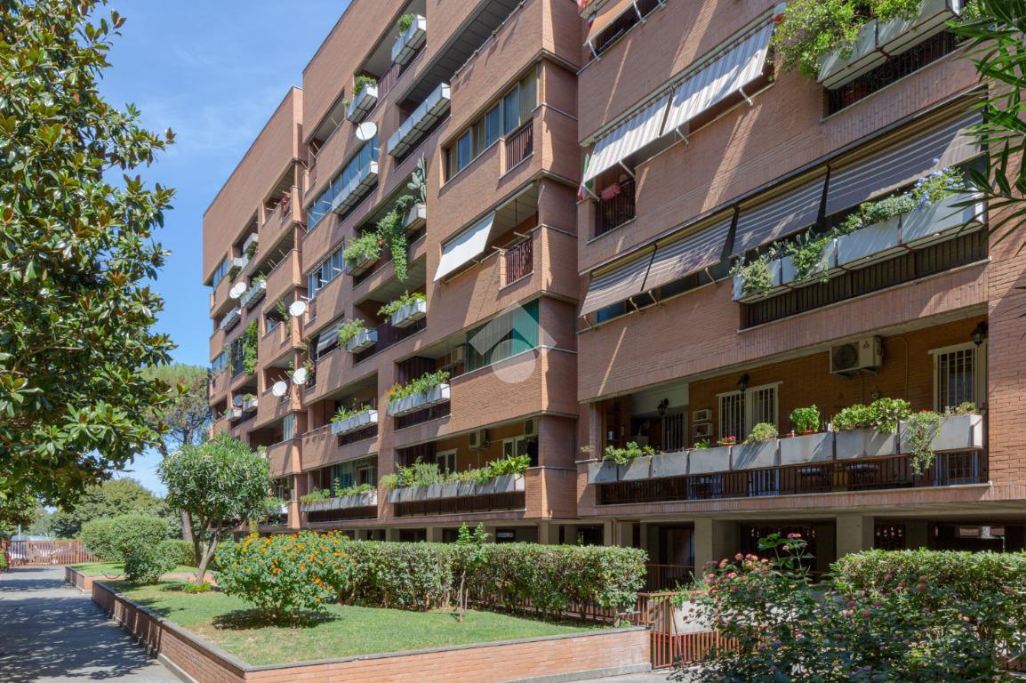 Quadrilocale in Piazza Pio Pecchiai 12, Roma