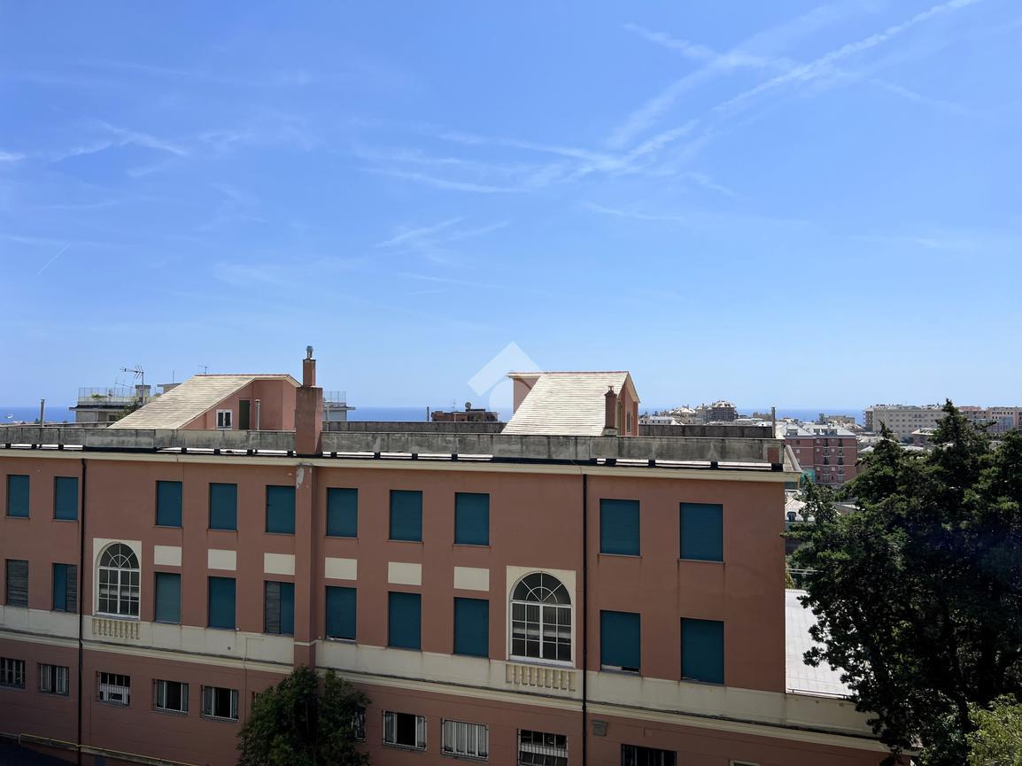 Appartamento in vendita a Genova