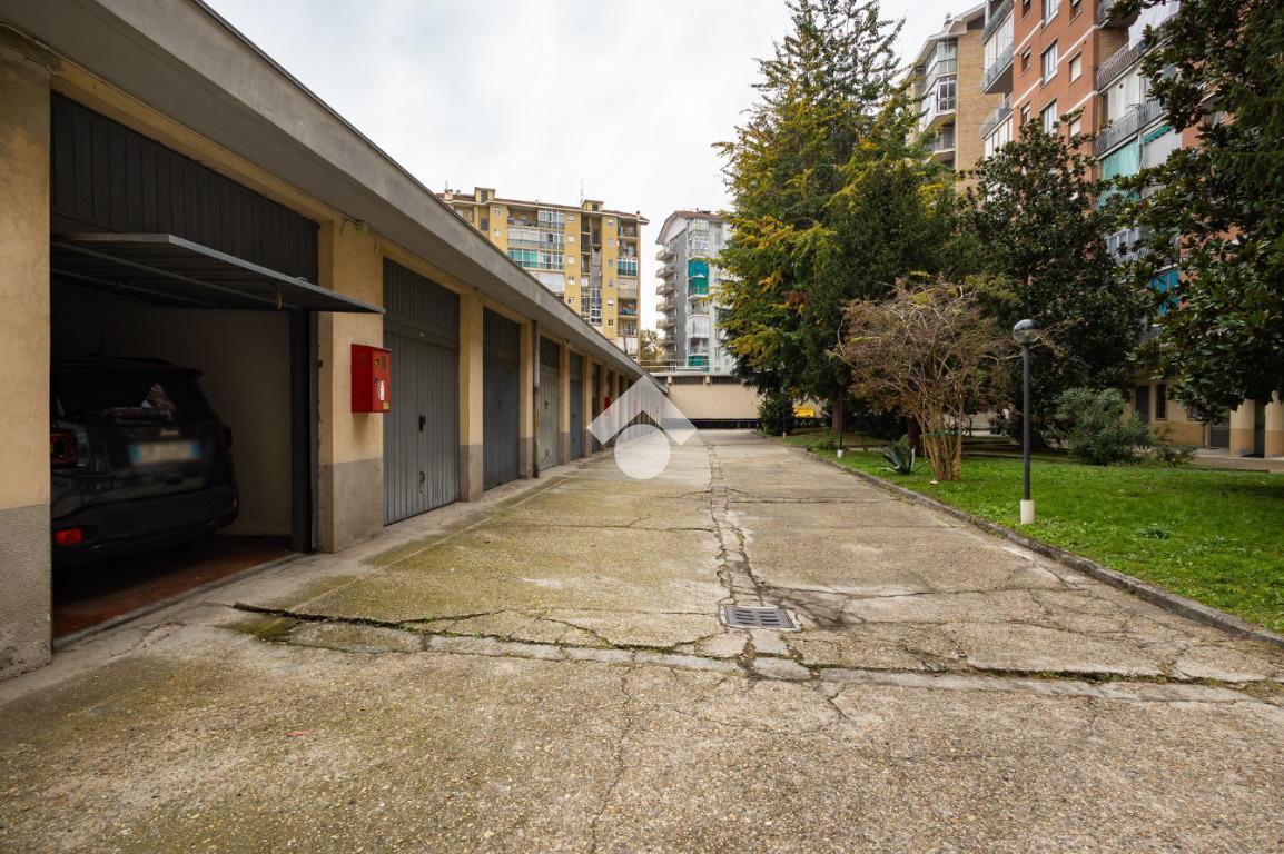 Box in vendita a Torino