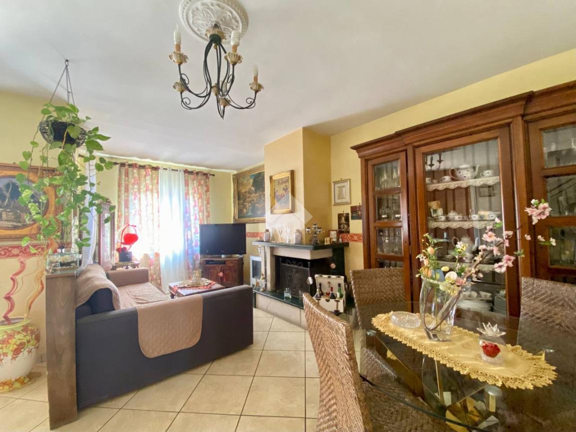 Villa a schiera in Corso Italia 711, Villaricca