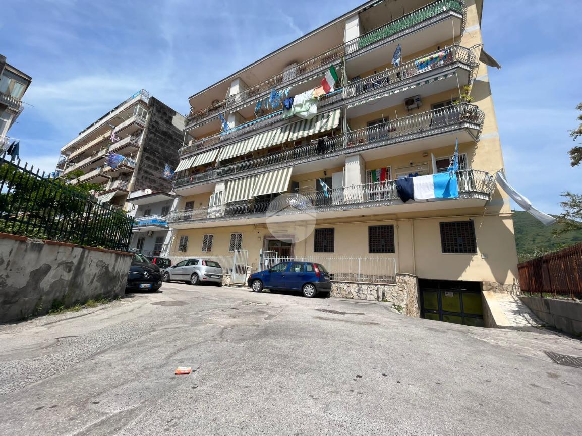 Appartamento in vendita a Napoli