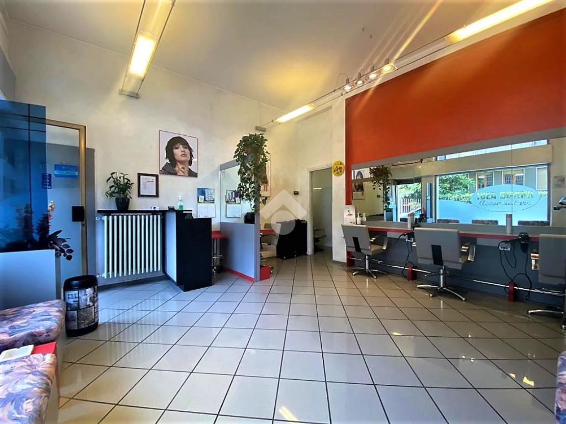 Negozio in vendita a Bergamo