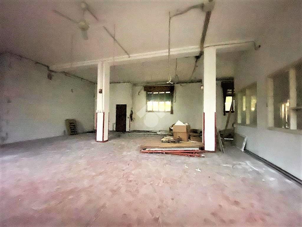 Magazzino in vendita a Bergamo