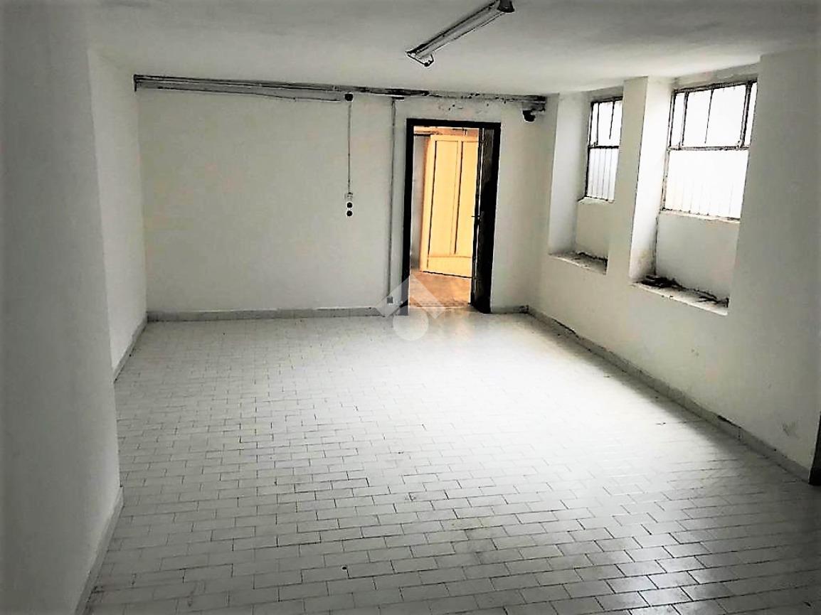 Magazzino in vendita a Bergamo