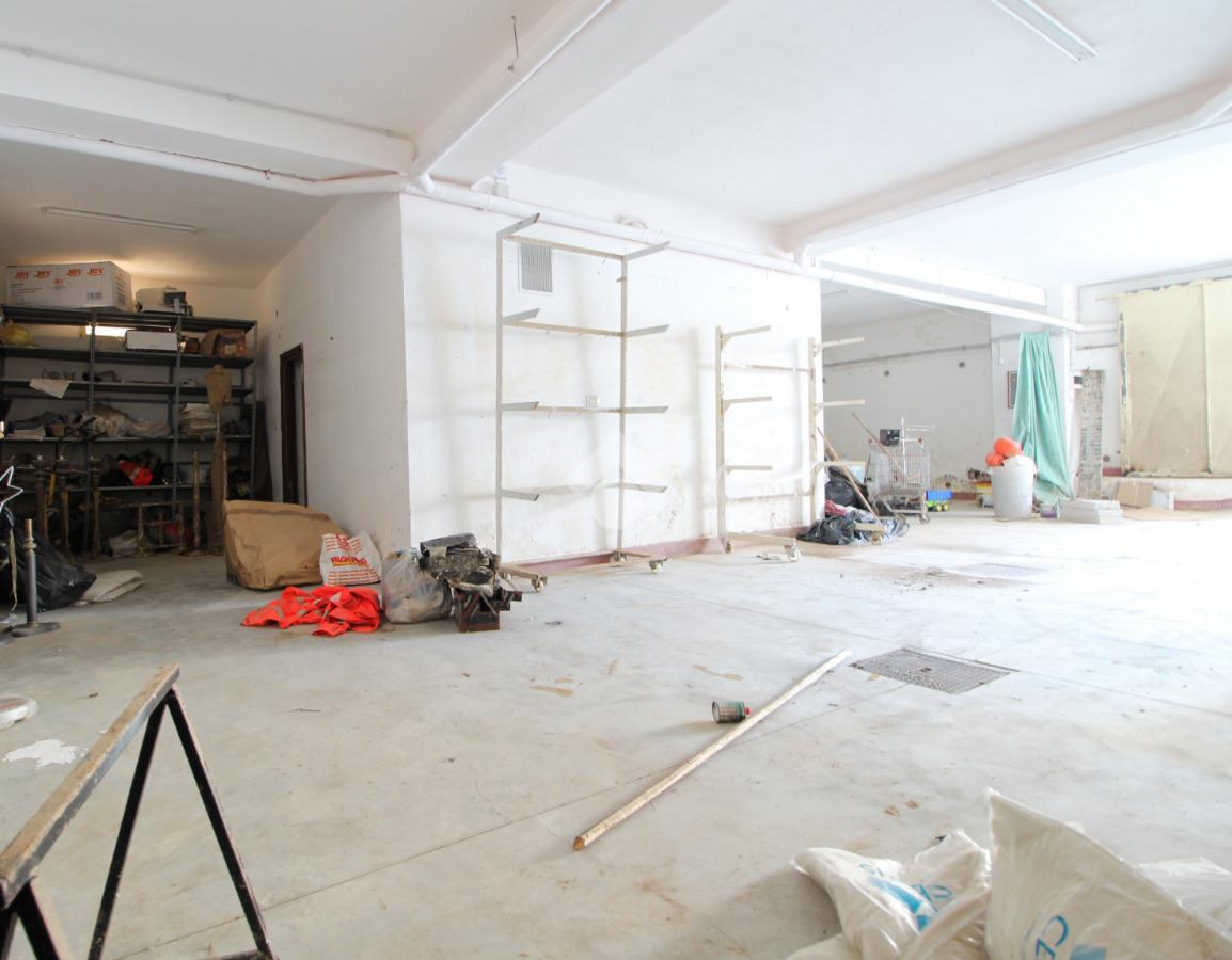 Box in vendita a Palermo