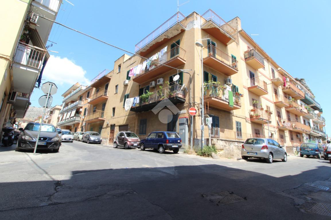 Appartamento in vendita a Palermo