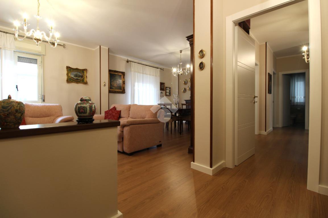 Quadrilocale in Via Villa De Gregorio 7, Palermo