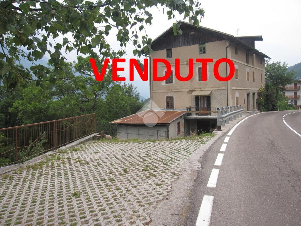Casa indipendente in vendita a Cavedago