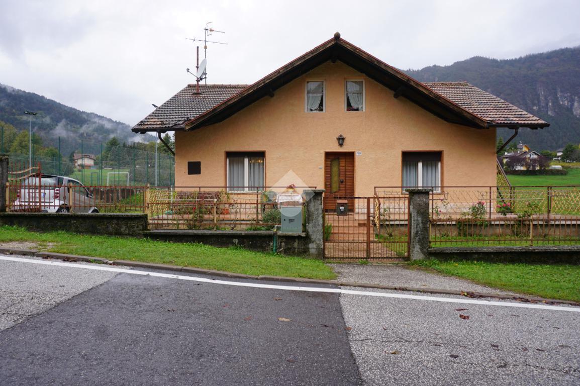 Casa indipendente in vendita a Fai Della Paganella