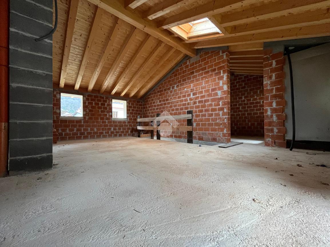 Villa a schiera in vendita a Valbrenta