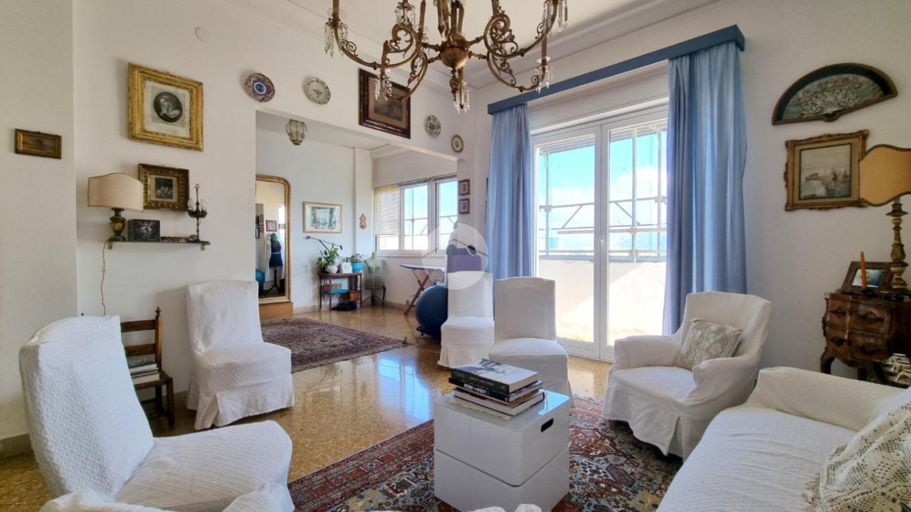 Appartamento in vendita a Palermo