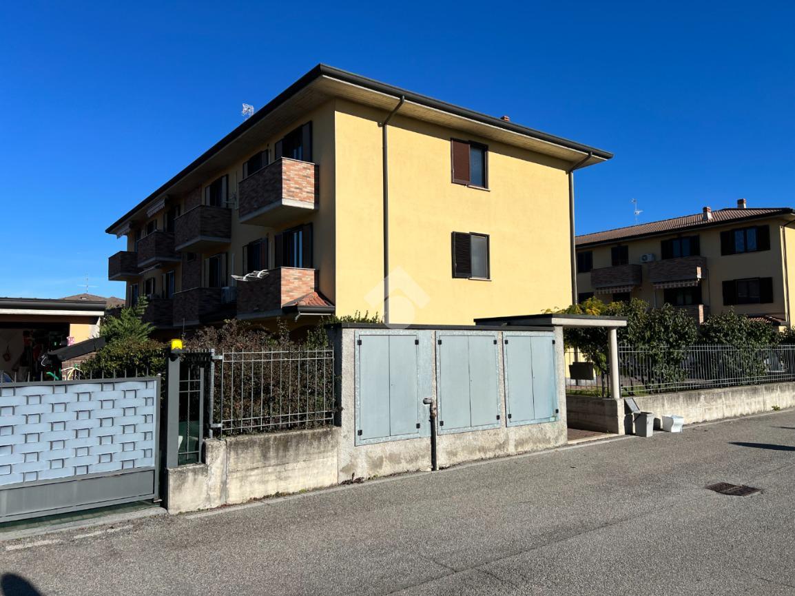 Appartamento in vendita a Dovera