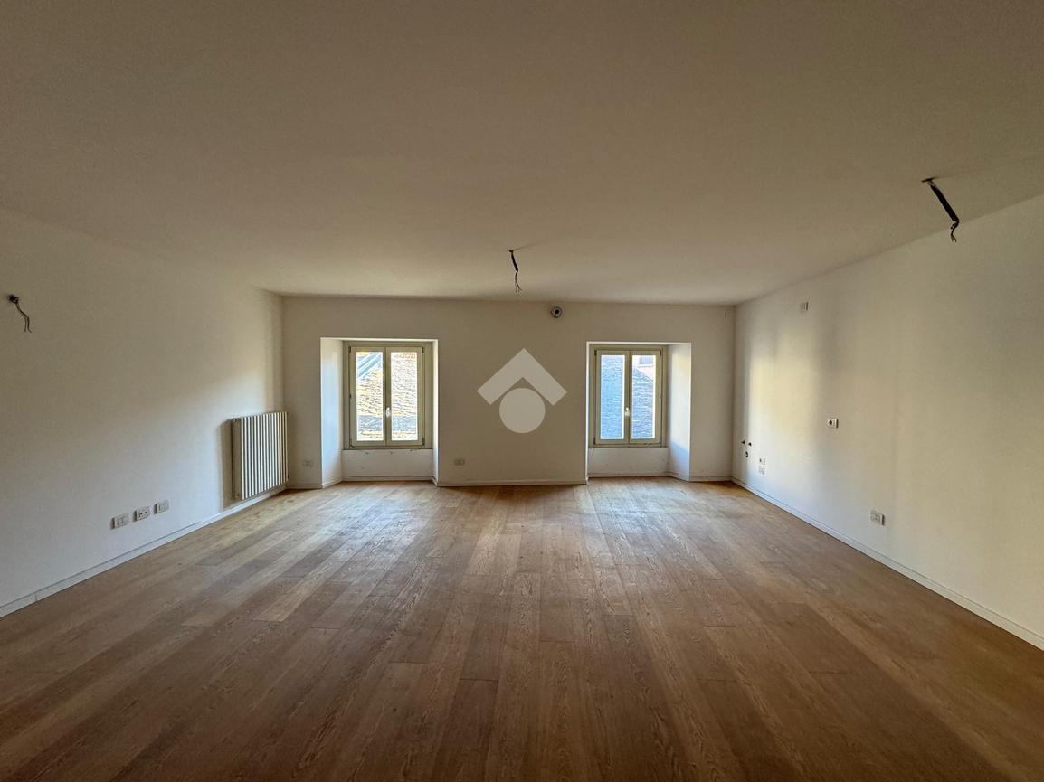 Appartamento in vendita a Edolo