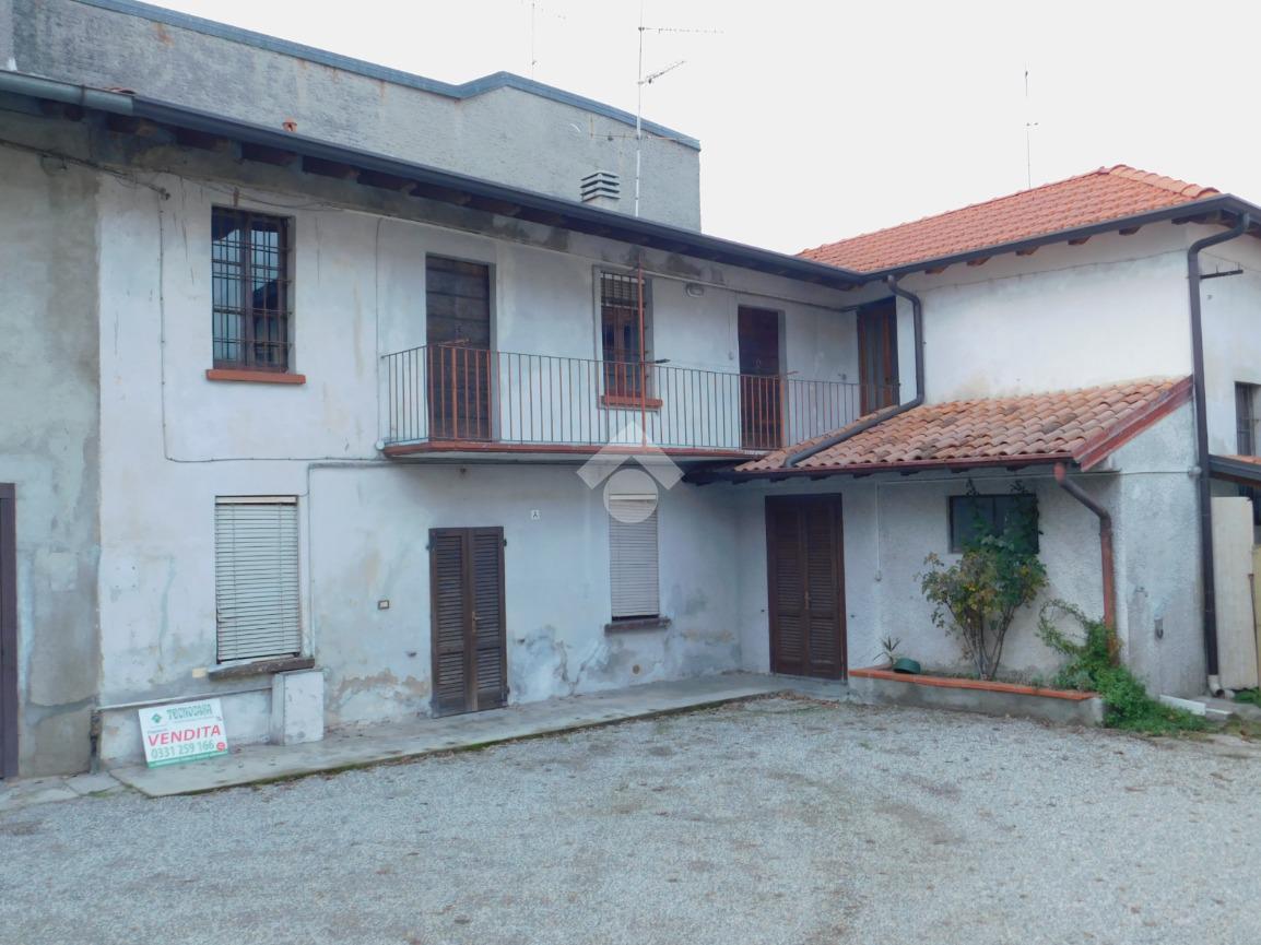 Casa indipendente in vendita a Golasecca