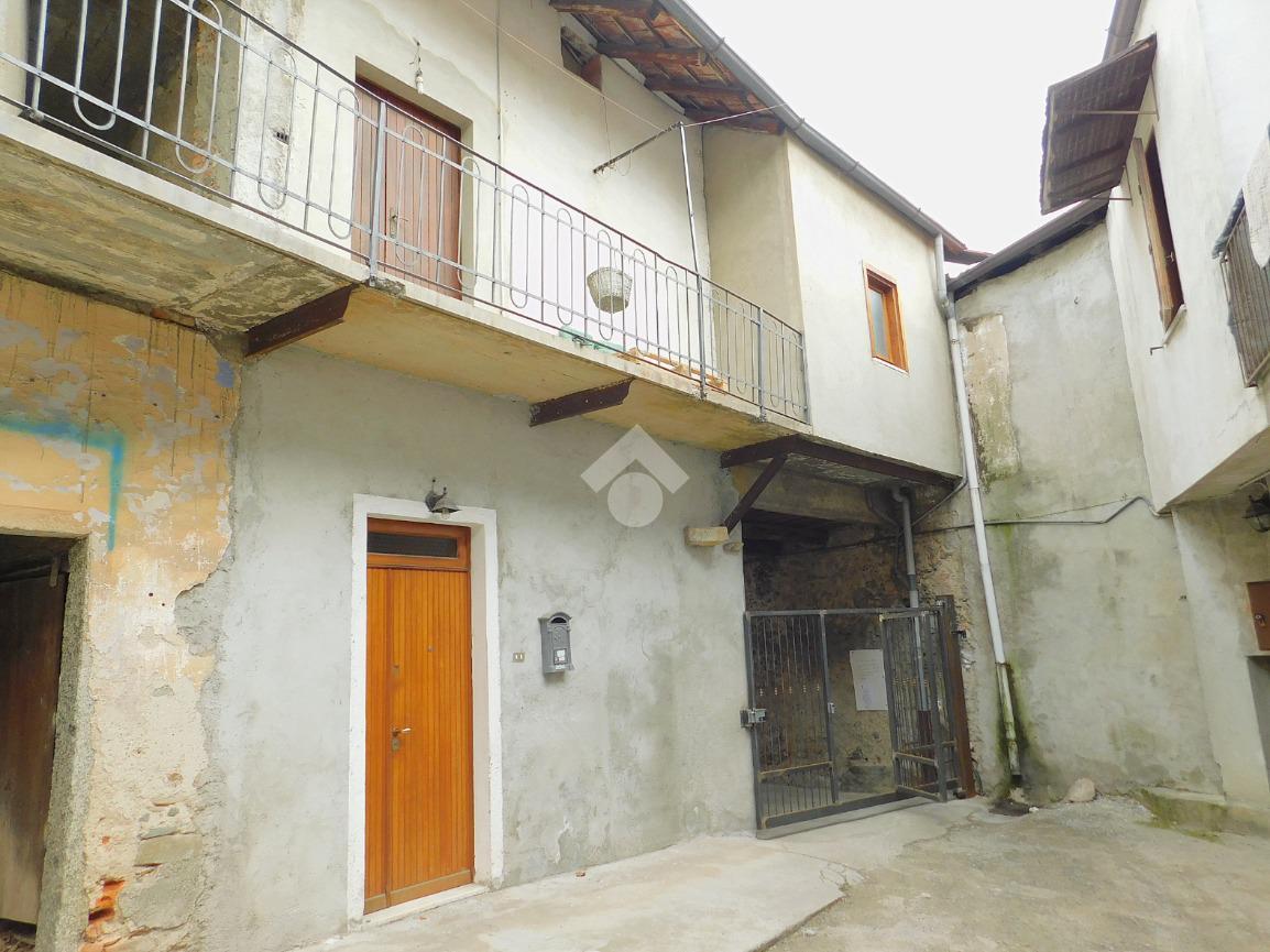 Casa indipendente in vendita a Somma Lombardo