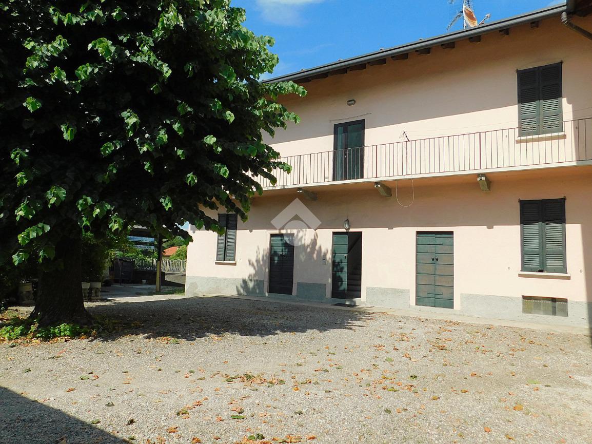 Casa indipendente in vendita a Somma Lombardo