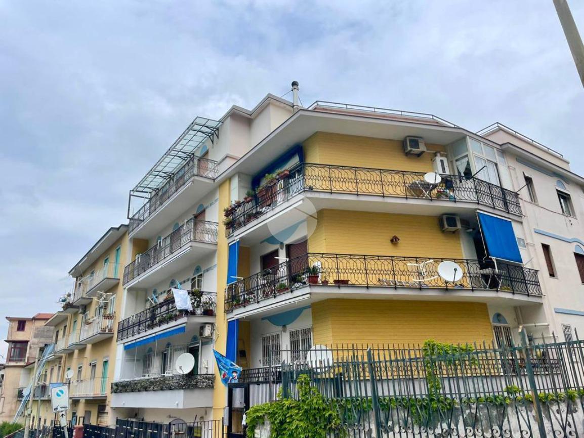 Appartamento in vendita a Castellammare Di Stabia