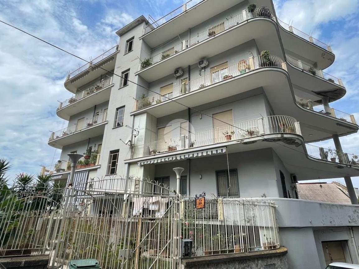 Appartamento in vendita a Castellammare Di Stabia