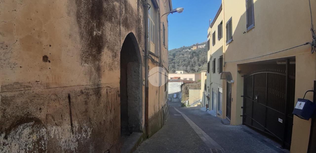 Casa indipendente in vendita a Casola Di Napoli