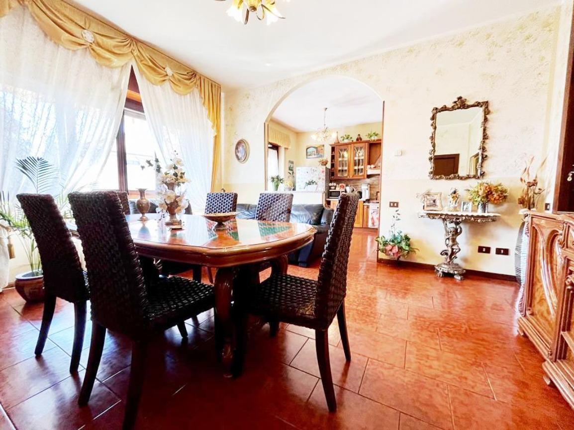 Appartamento in vendita a Turate