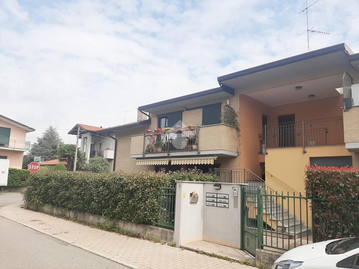 Appartamento in vendita a Cislago