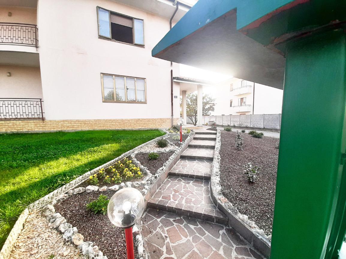 Appartamento in vendita a Turate