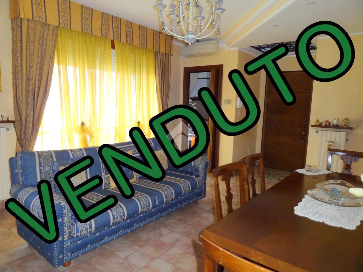 Appartamento in vendita a Canegrate