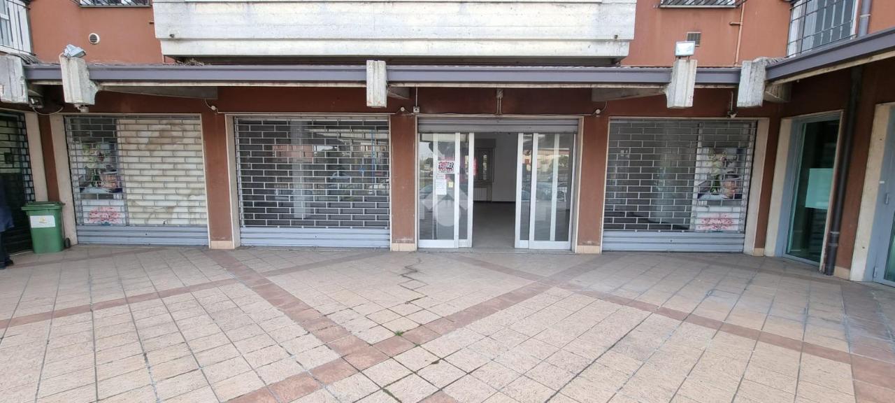 Negozio in vendita a Castel Mella