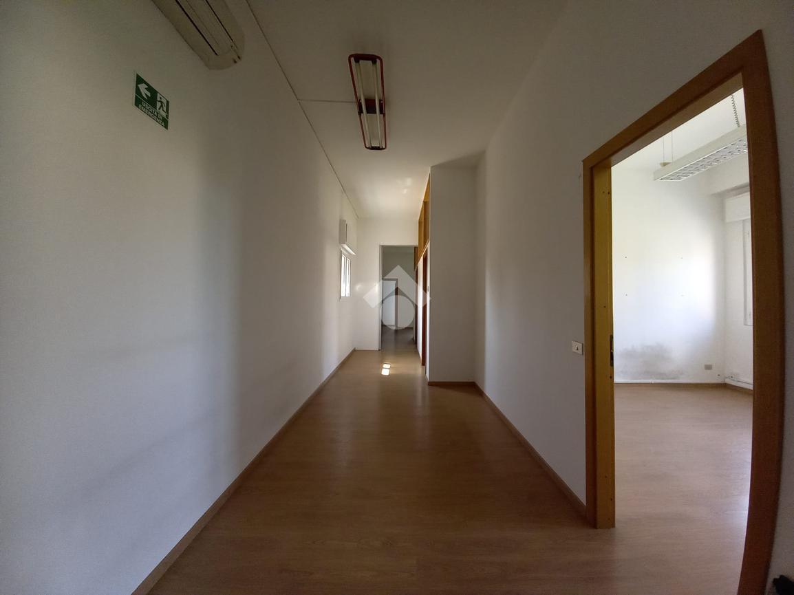 Ufficio in affitto a Brescia