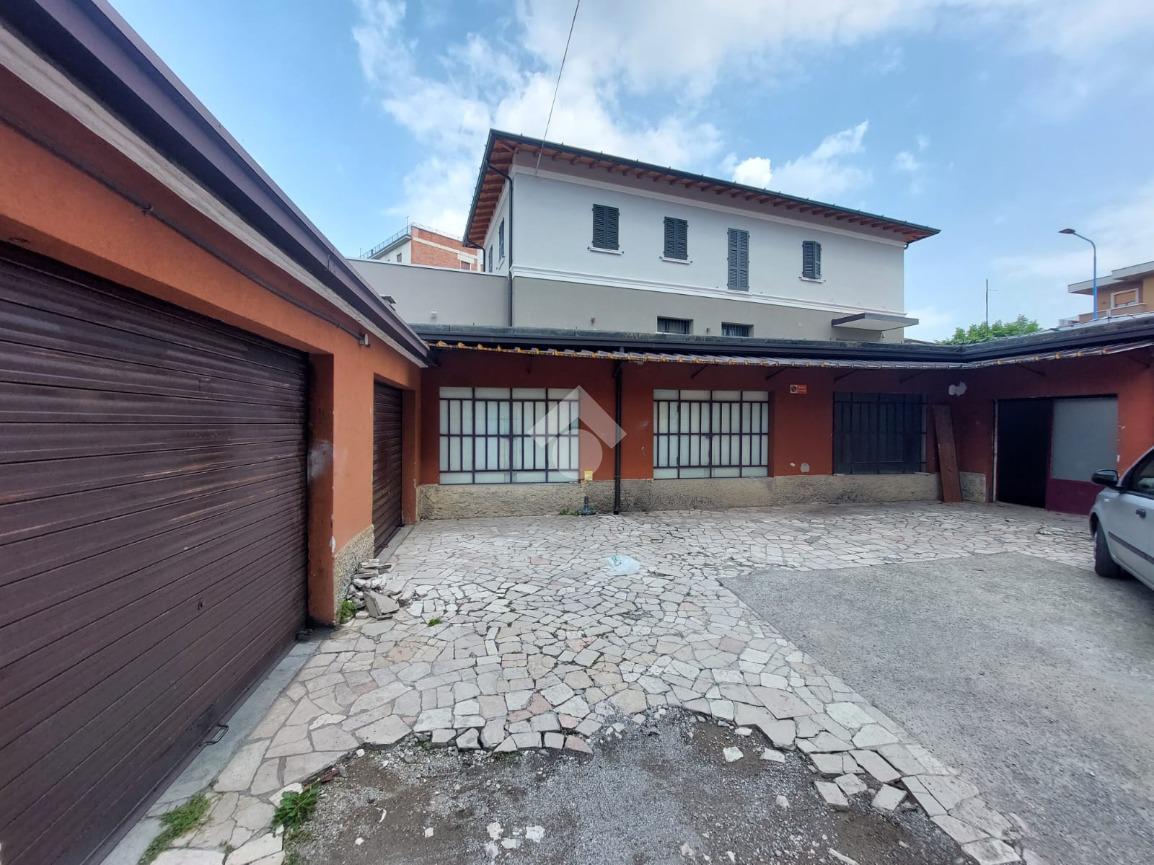 Laboratorio in affitto a Brescia