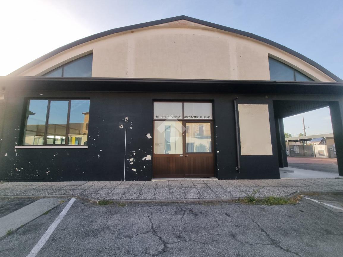 Negozio in vendita a Brescia