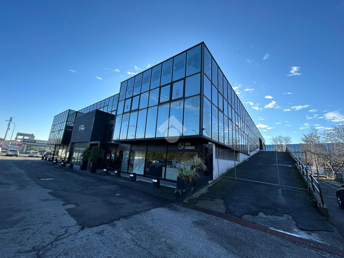 Magazzino in vendita a Brescia Foto-3