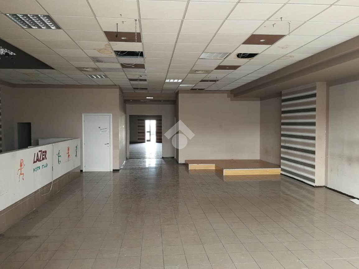 Negozio in vendita a Brescia