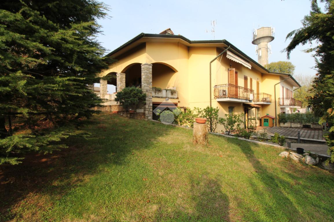 Villa in vendita a Soncino
