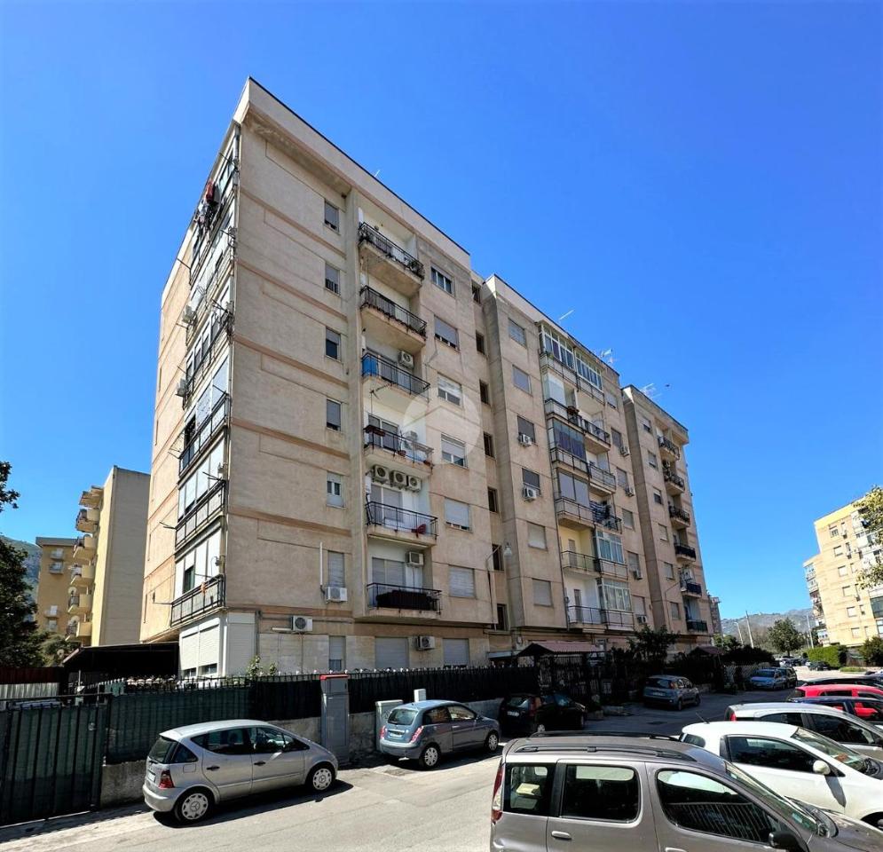 Appartamento in vendita a Palermo