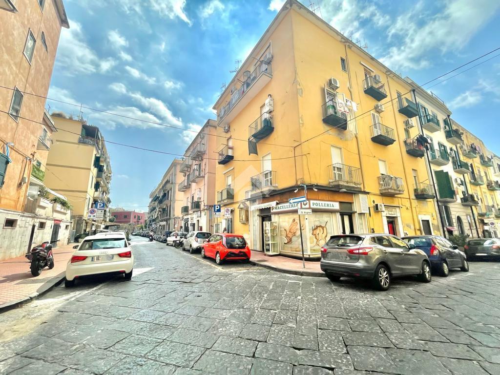 Appartamento in vendita a Pozzuoli