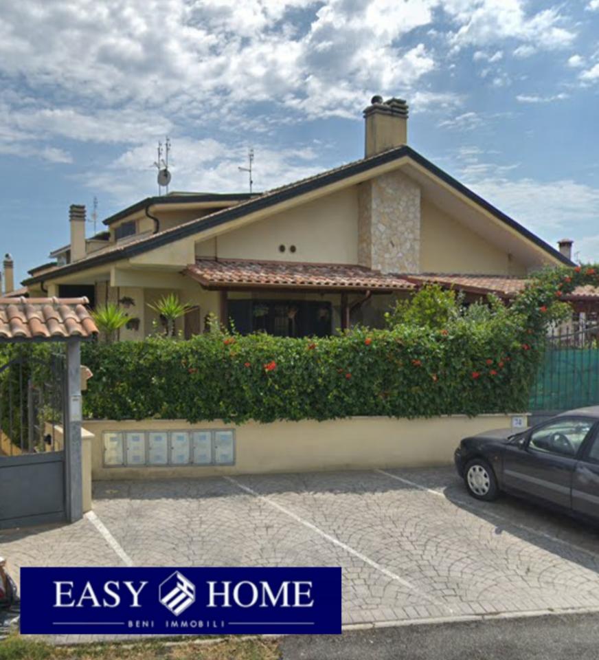 Villa a schiera in vendita a Roma