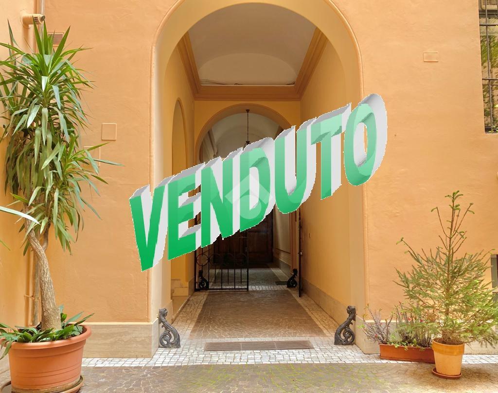 Magazzino in vendita a Roma