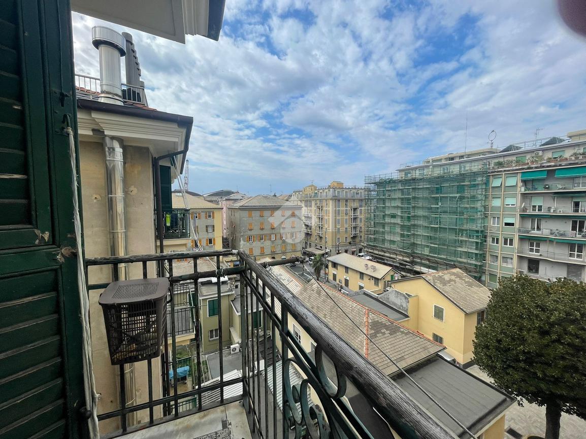 Appartamento in vendita a Genova