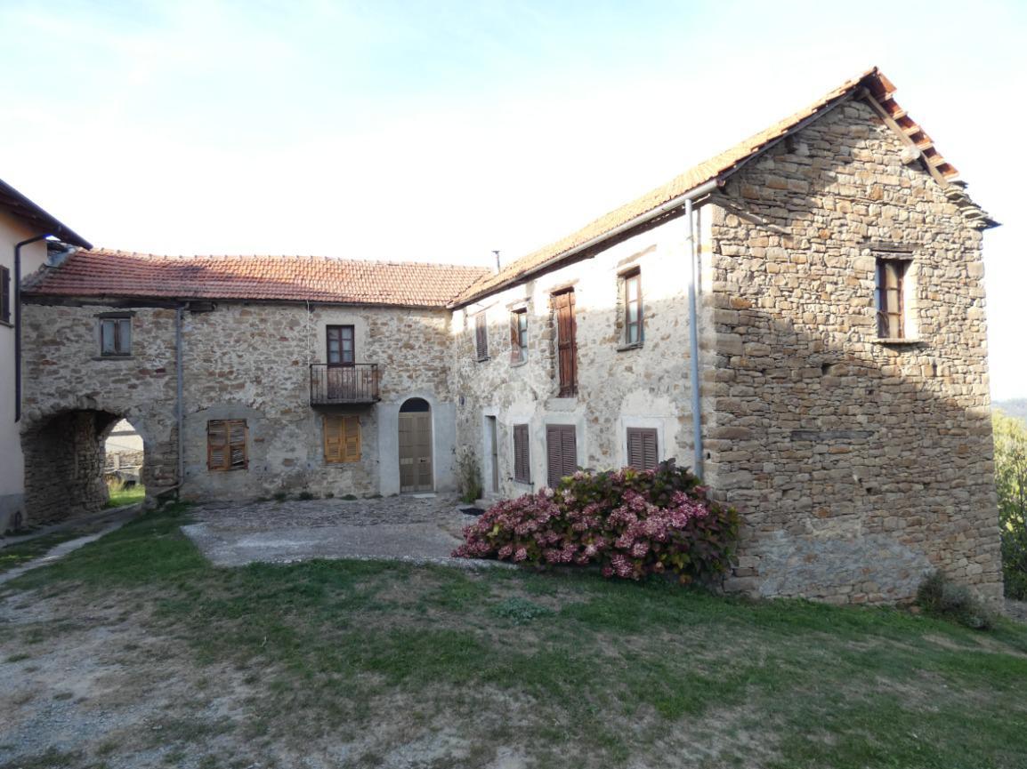 Casa indipendente in vendita a Roccaverano